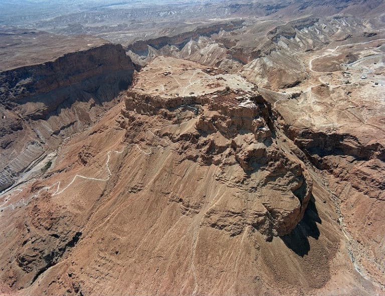 10 Best Hikes In Israel You Shouldn't Miss | Israel Hiking Guide